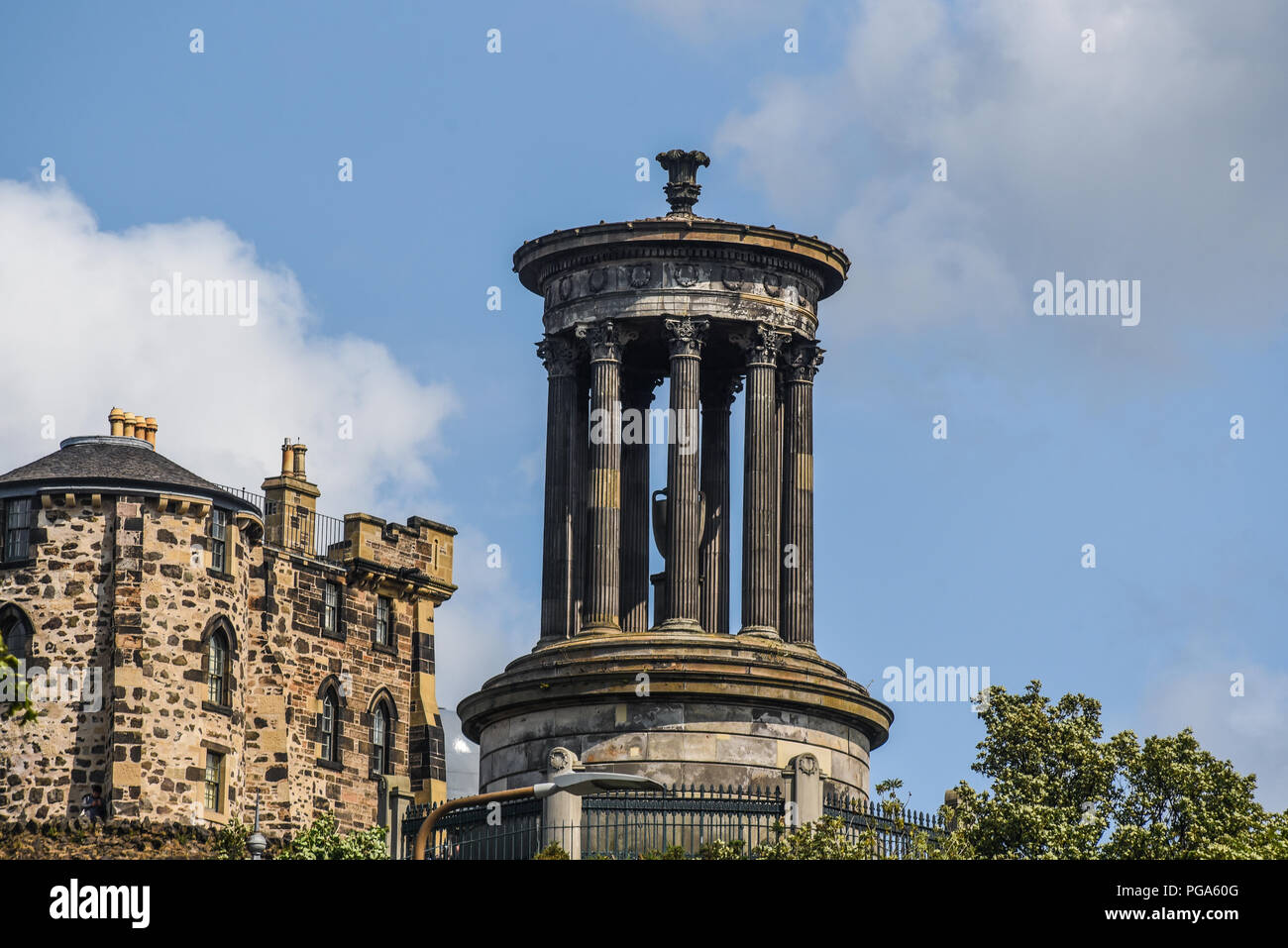 The national and nelsons monuments hi-res stock photography and images ...