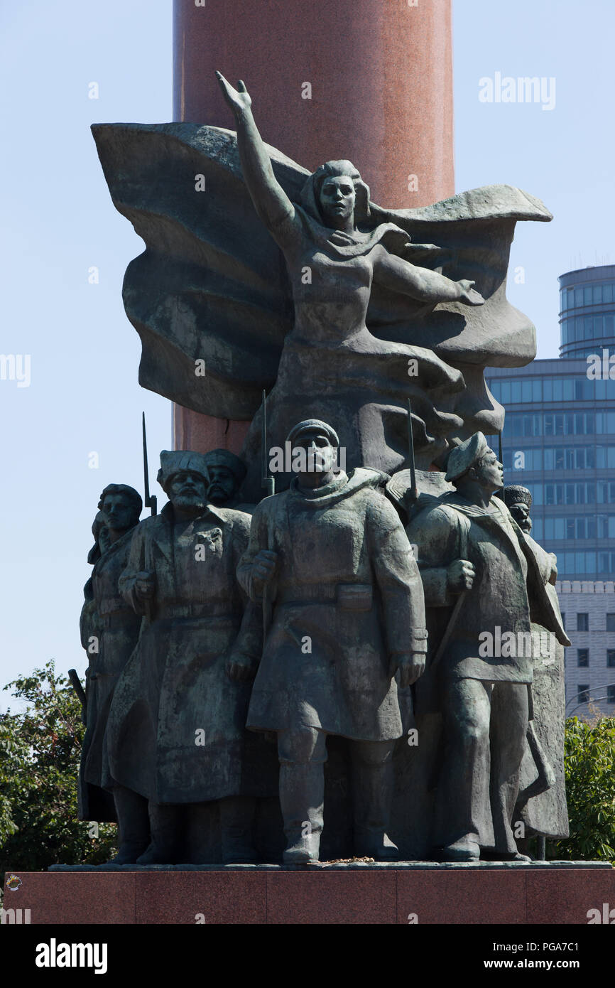 Lenin Statue from Moscow, Russia Stock Photo - Alamy