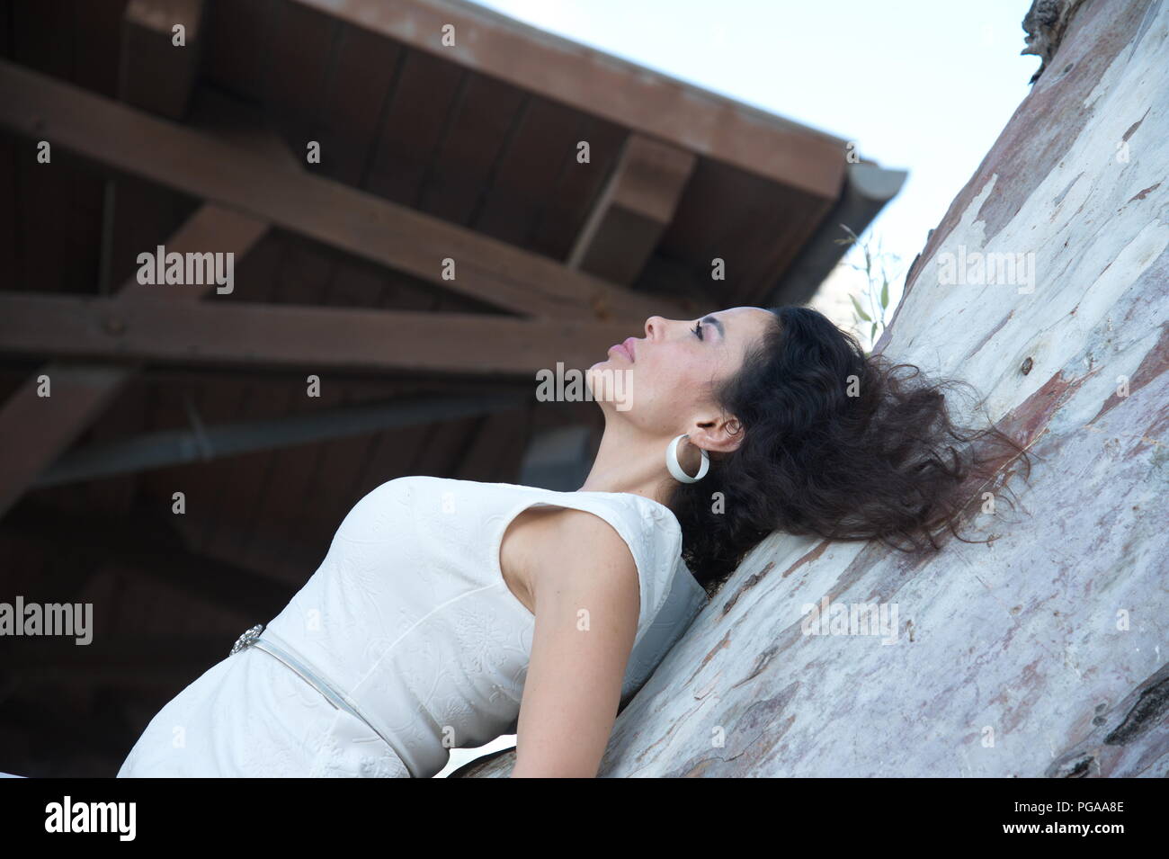 model lady with white clothes Stock Photo - Alamy