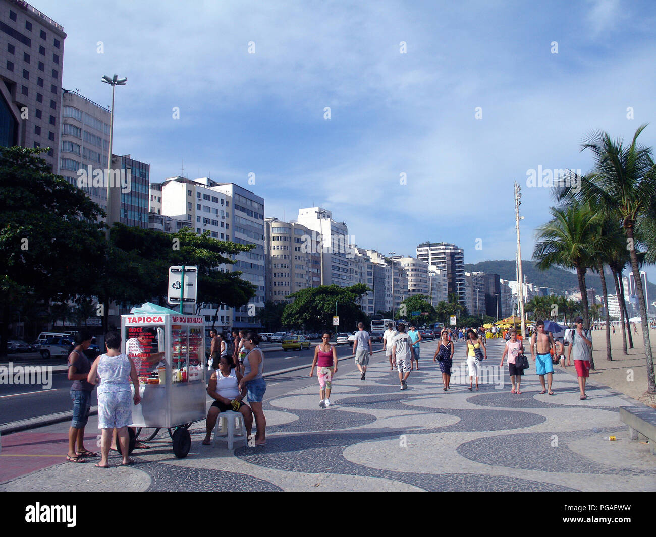 Streets of copacabana hi-res stock photography and images - Alamy