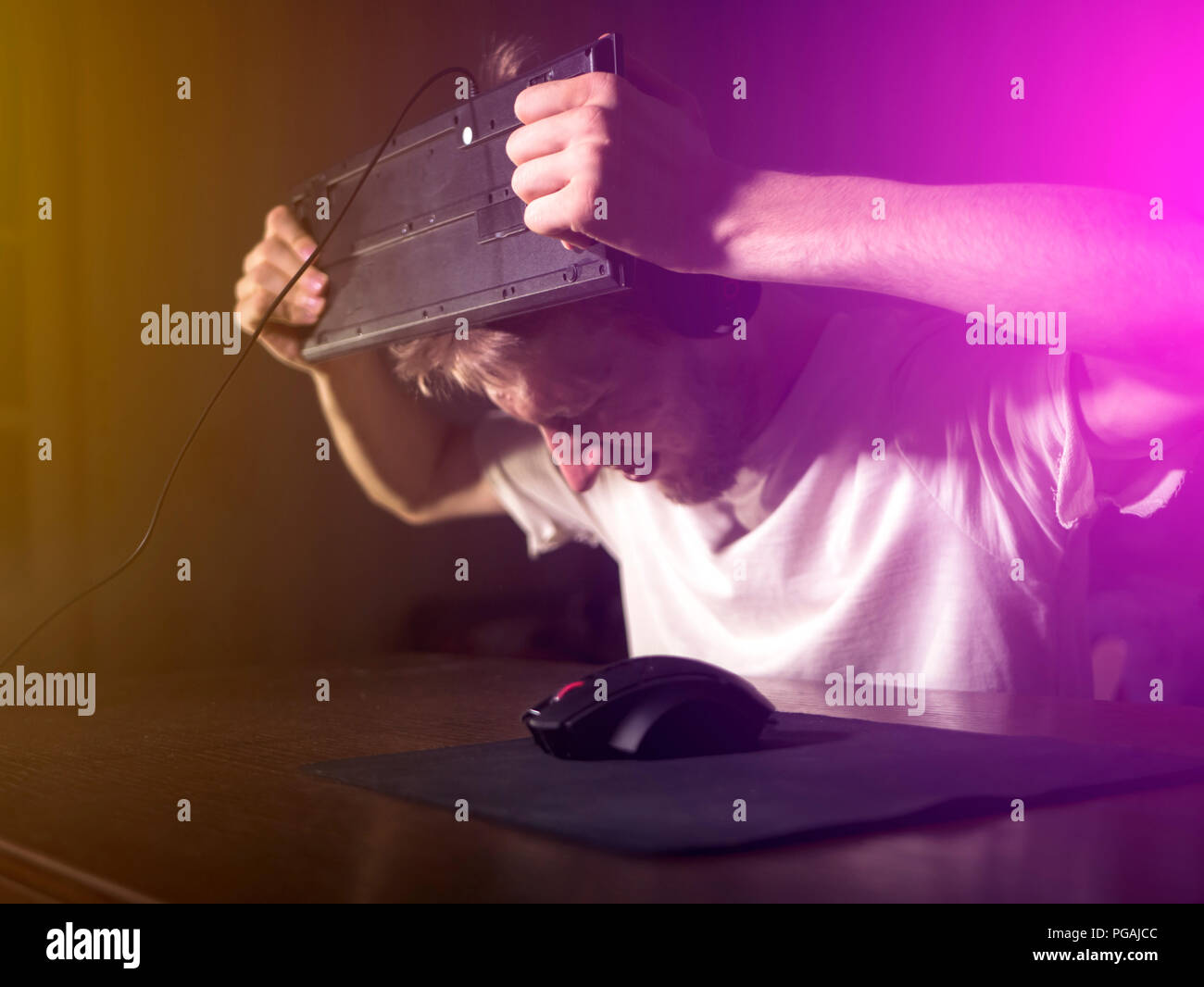 Man destroy computer hi-res stock photography and images - Alamy