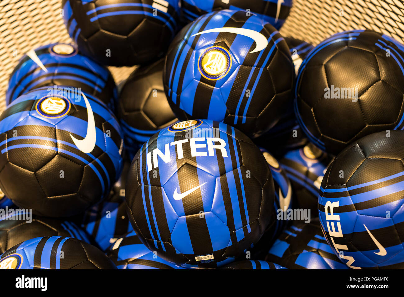 Inter football club store hi-res stock photography and images - Alamy