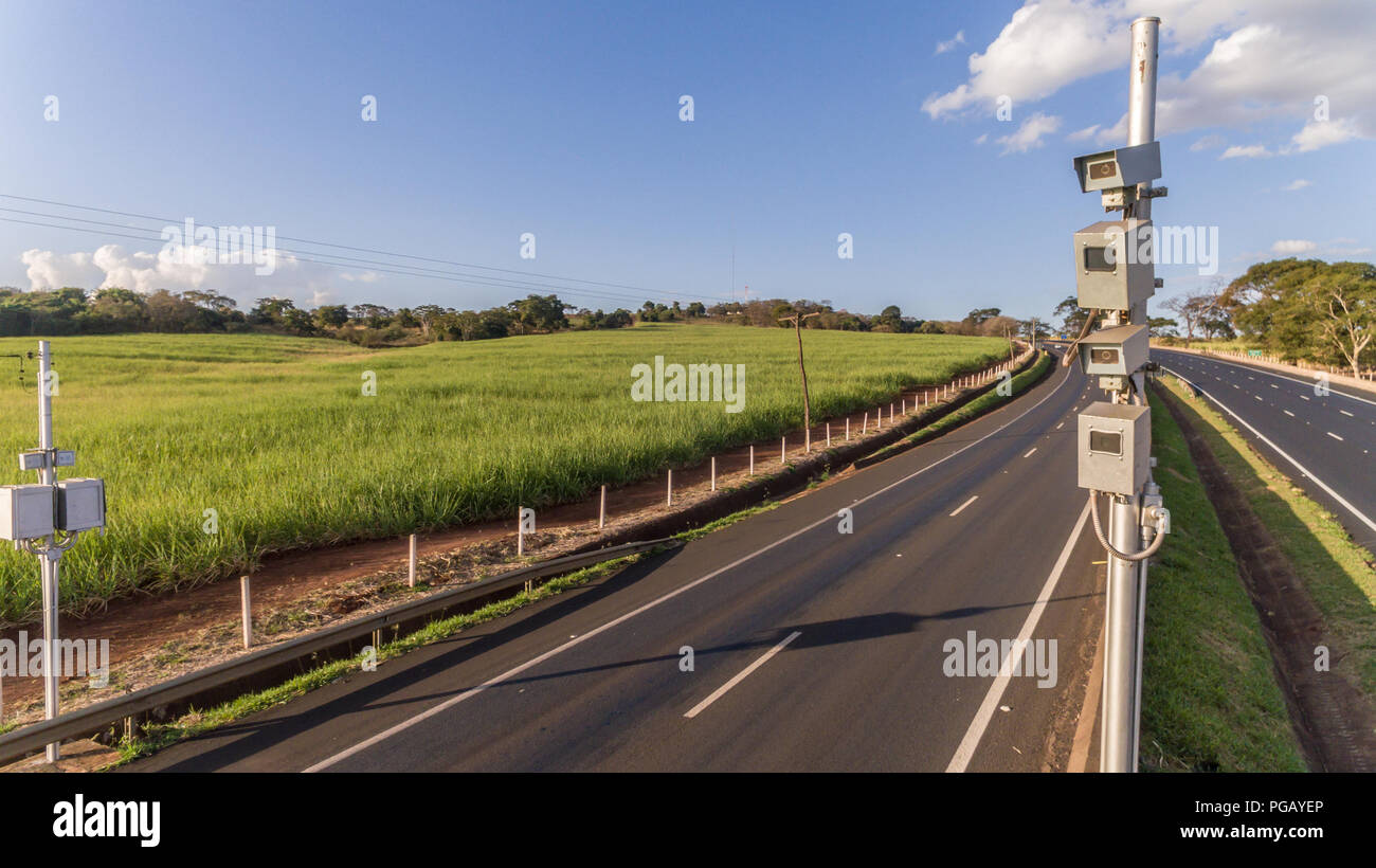Traffic Speed Radar Stock Photos & Traffic Speed Radar Stock Images - Alamy