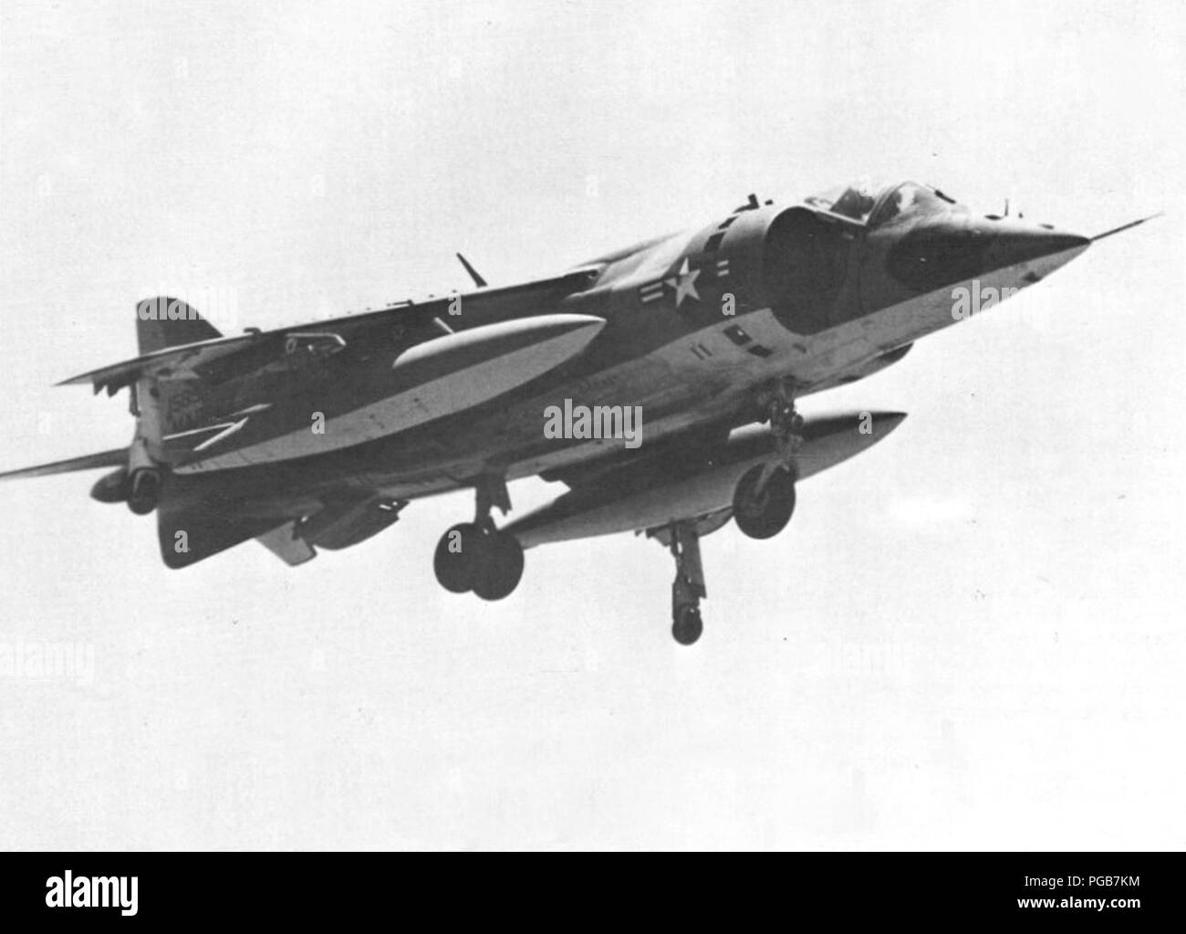 AV-8A Harrier of VMA-513 hovering in 1974 Stock Photo - Alamy