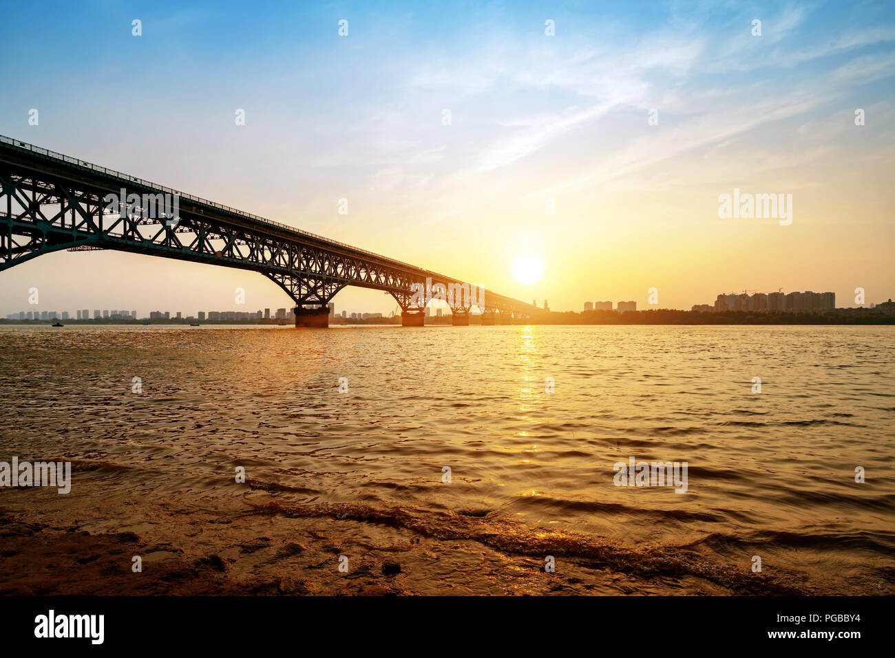 The Nanjing Yangtze River Bridge is the first bridge on the Yangtze ...