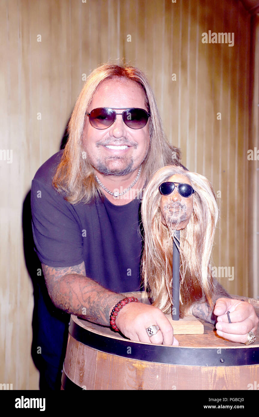 'Motley Crue' lead vocalist Vince Neil unveils his own shrunken head ...