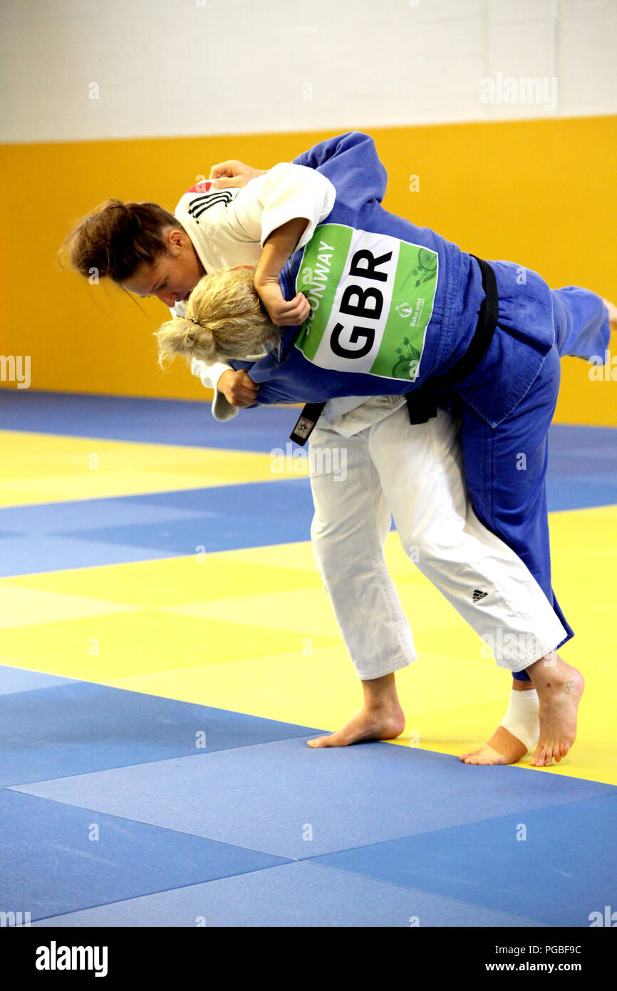 Walsall, UK, 23rd August 2018 Sally Conway (blue) & Natalie Powell ...