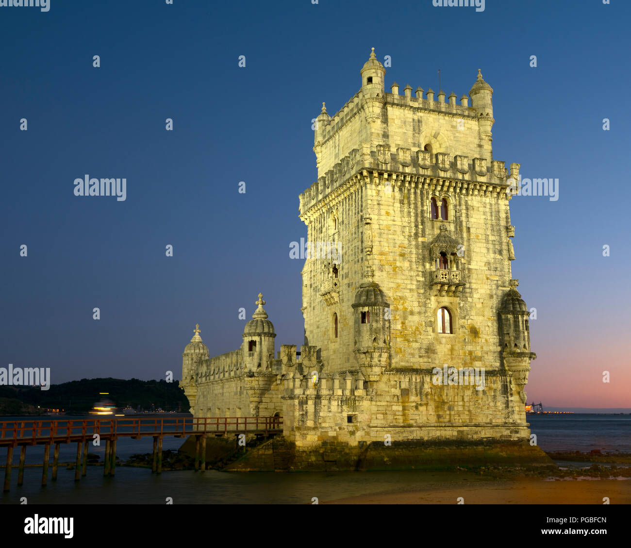 Icon belem tower torre de belem hi-res stock photography and images - Alamy