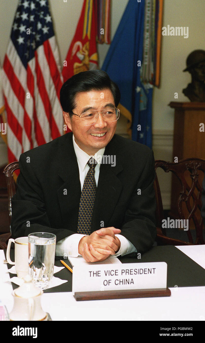 2002 hu jintao hi-res stock photography and images - Alamy