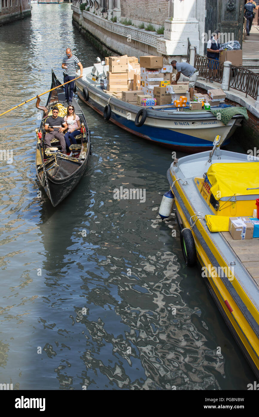 Dhl boat hi-res stock photography and images - Alamy