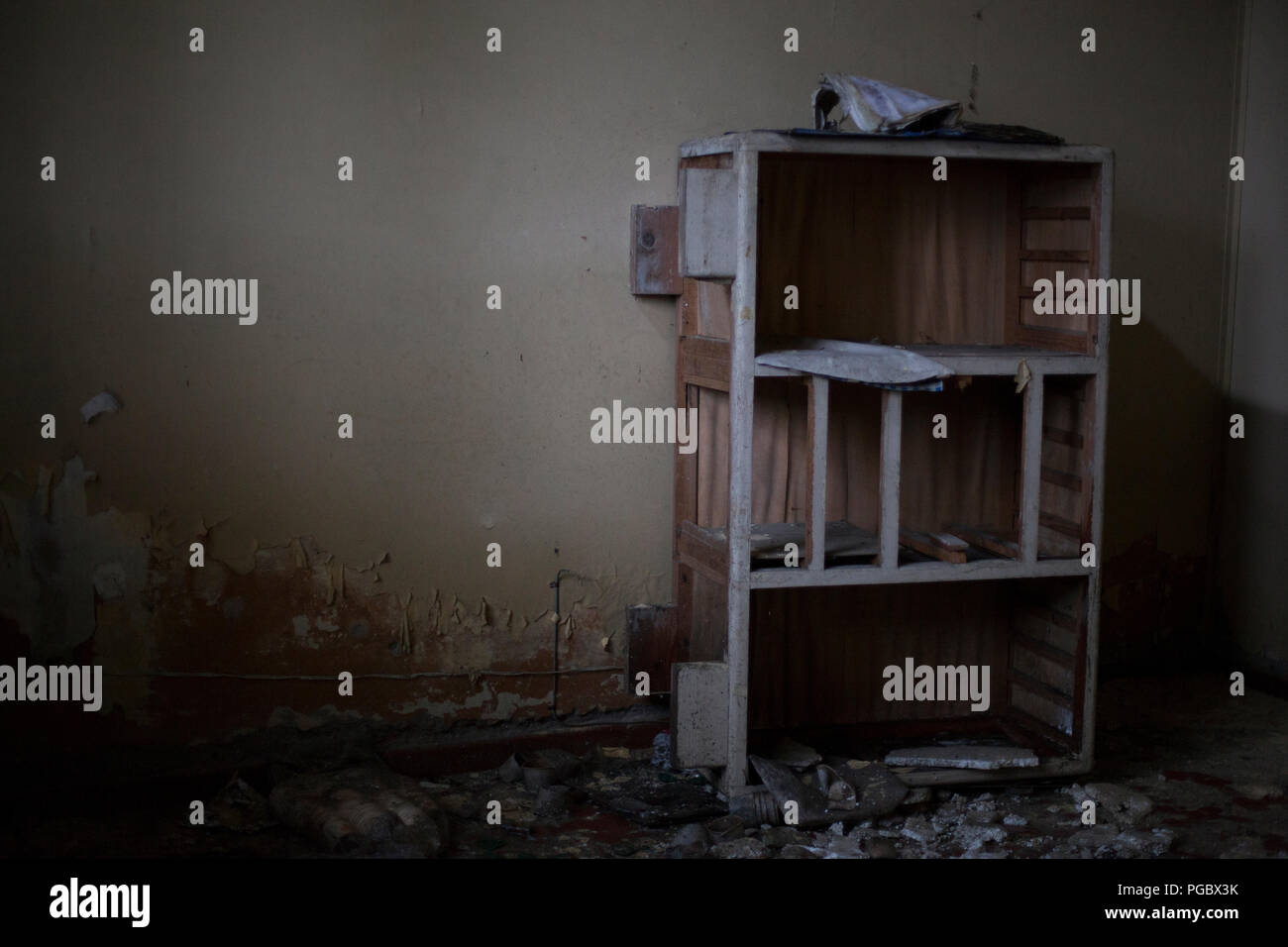 Broken home furniture hi-res stock photography and images - Alamy