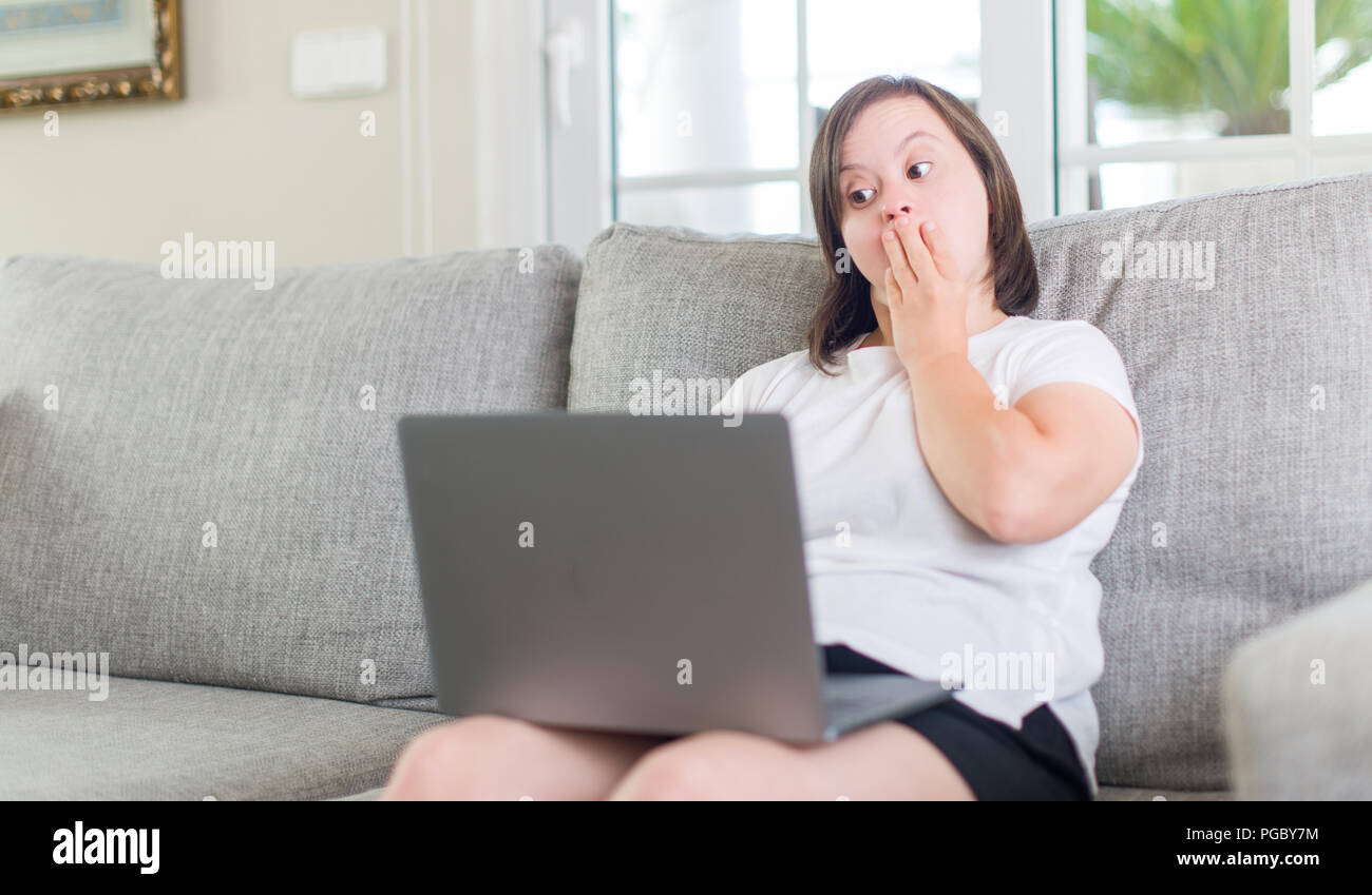 Looking laptop shame hi-res stock photography and images - Alamy