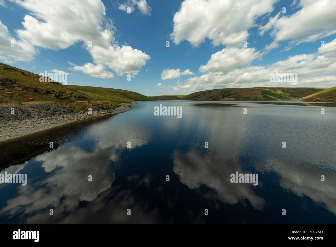 Welsh dam hi-res stock photography and images - Alamy