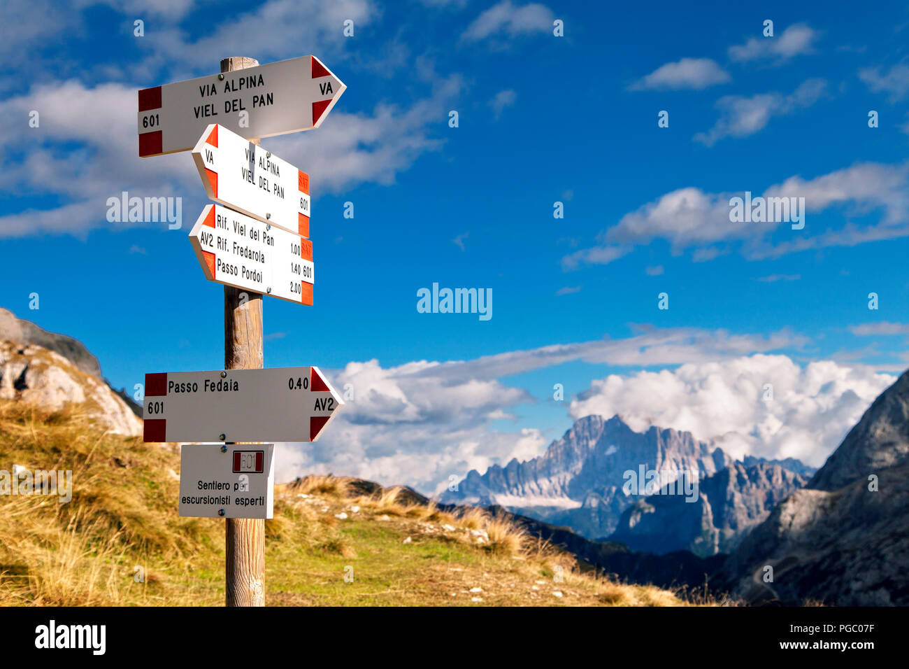 Singpost hi-res stock photography and images - Alamy