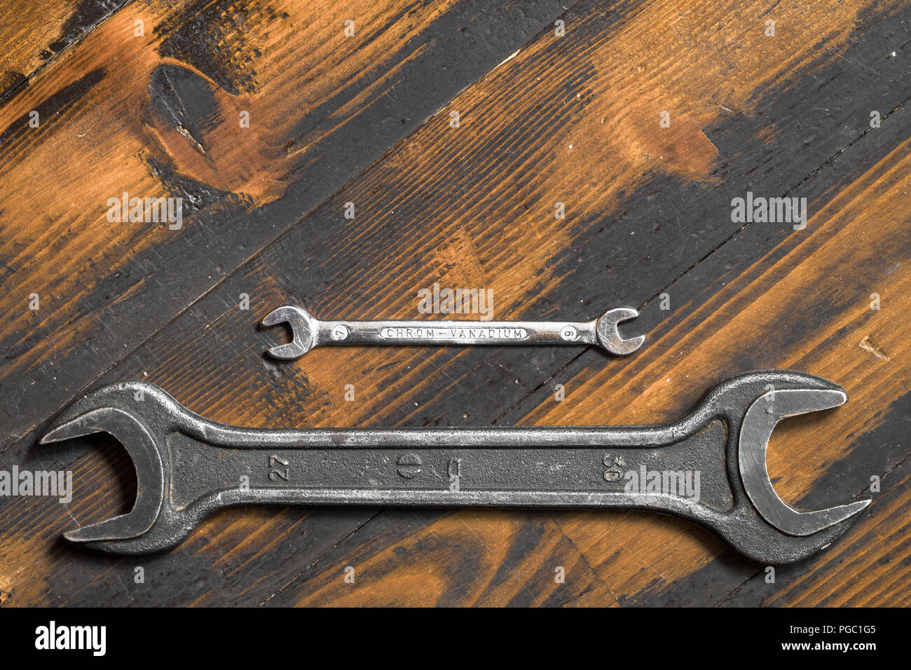 Two wrenches hi-res stock photography and images - Alamy