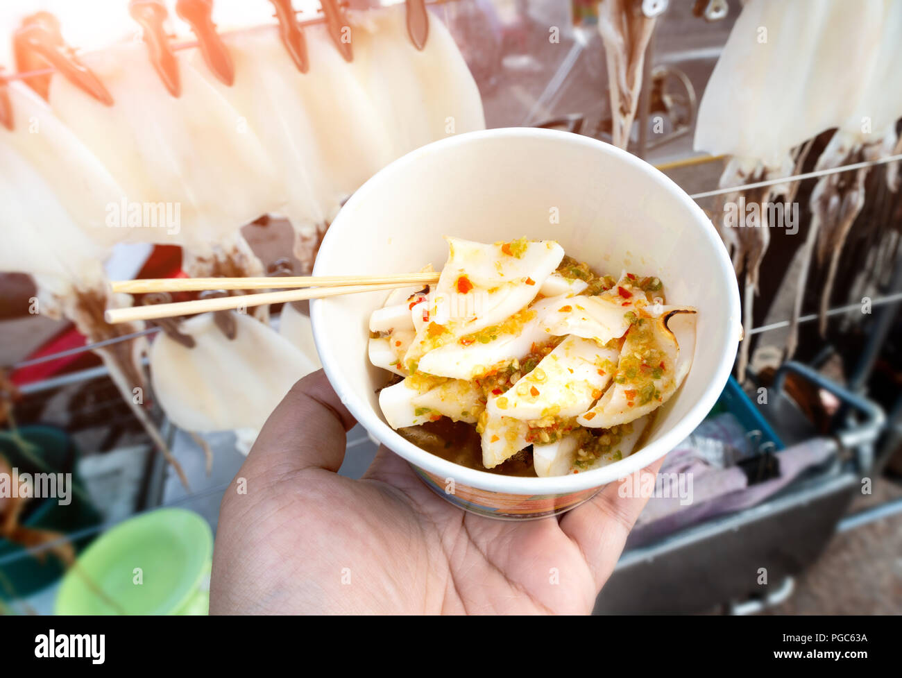 Squid out to dry hi-res stock photography and images - Alamy