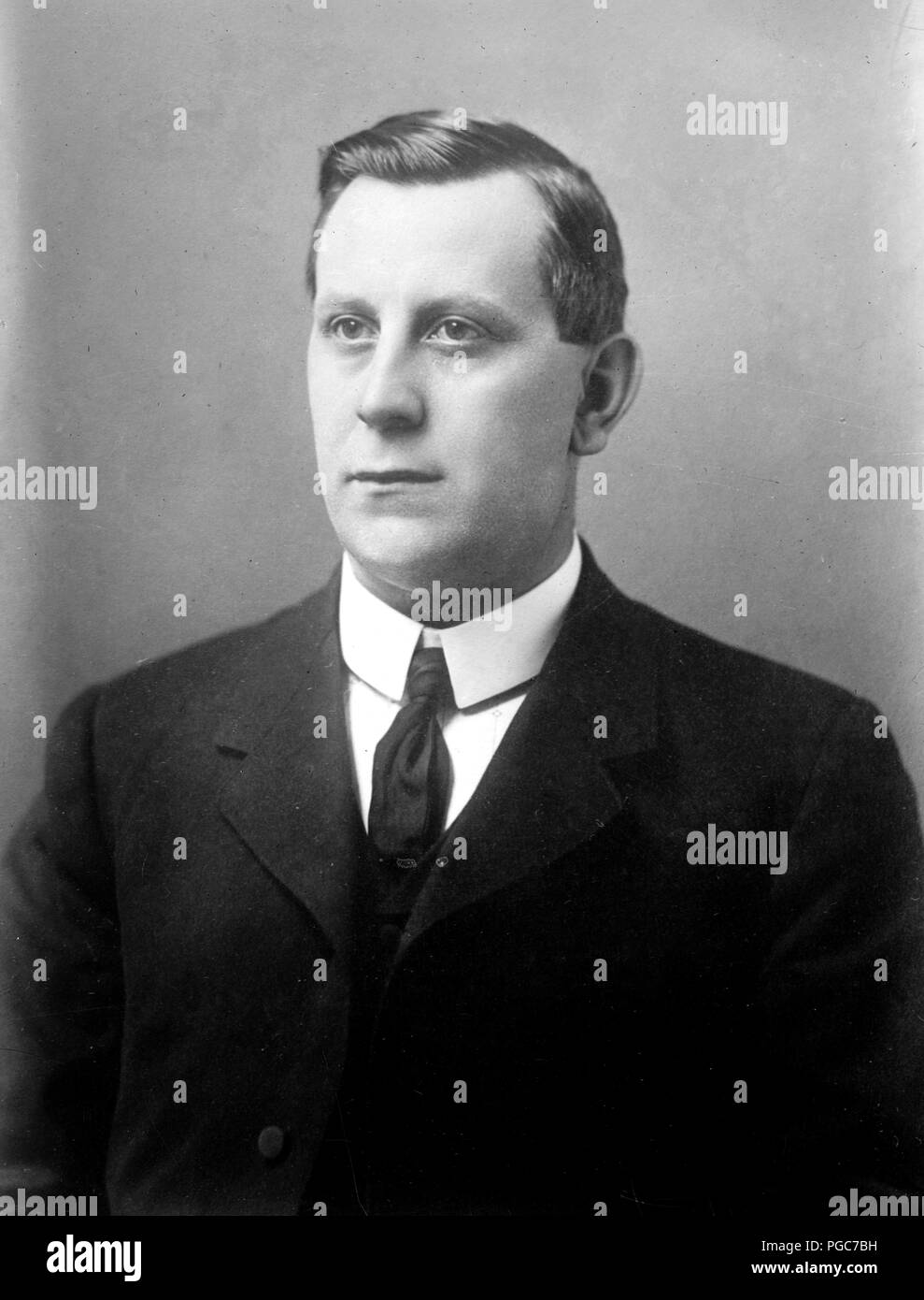 28 1910 Black and White Stock Photos & Images - Alamy