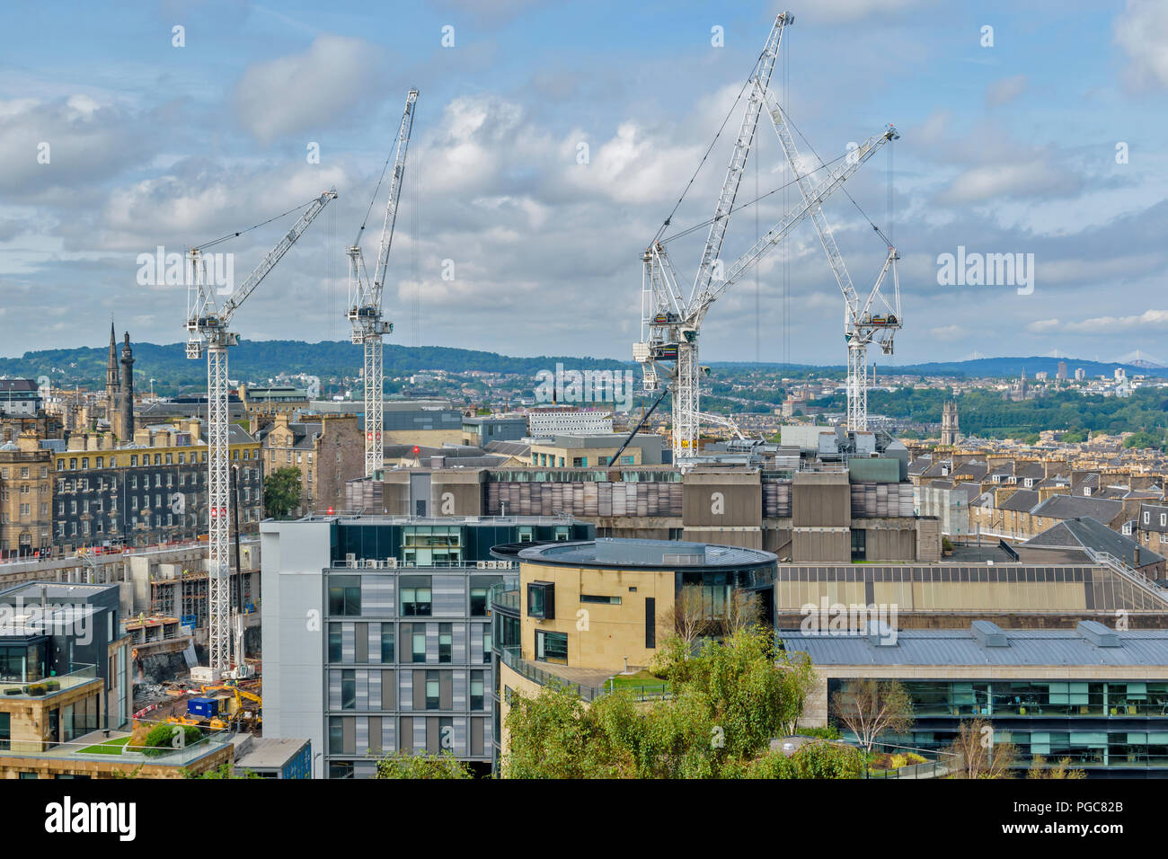 EDINBURGH SCOTLAND NEW CONSTRUCTION IN THE CITY AND FOUR LARGE CRANES ...