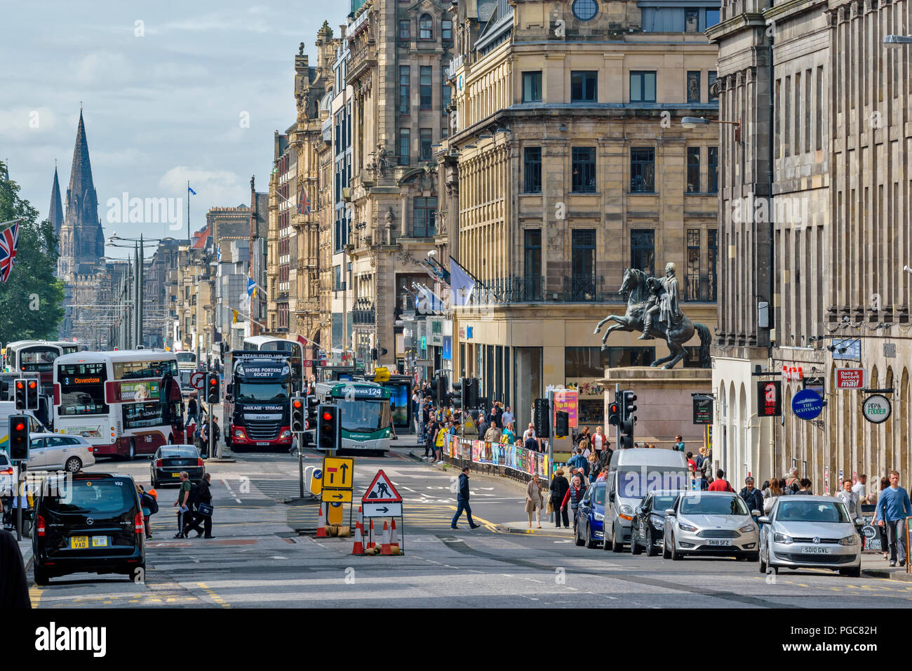 Edinburgh traffic jam hi-res stock photography and images - Alamy