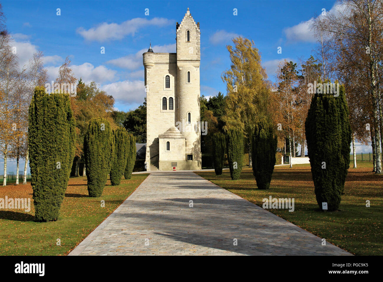 36th ulster division hi-res stock photography and images - Alamy