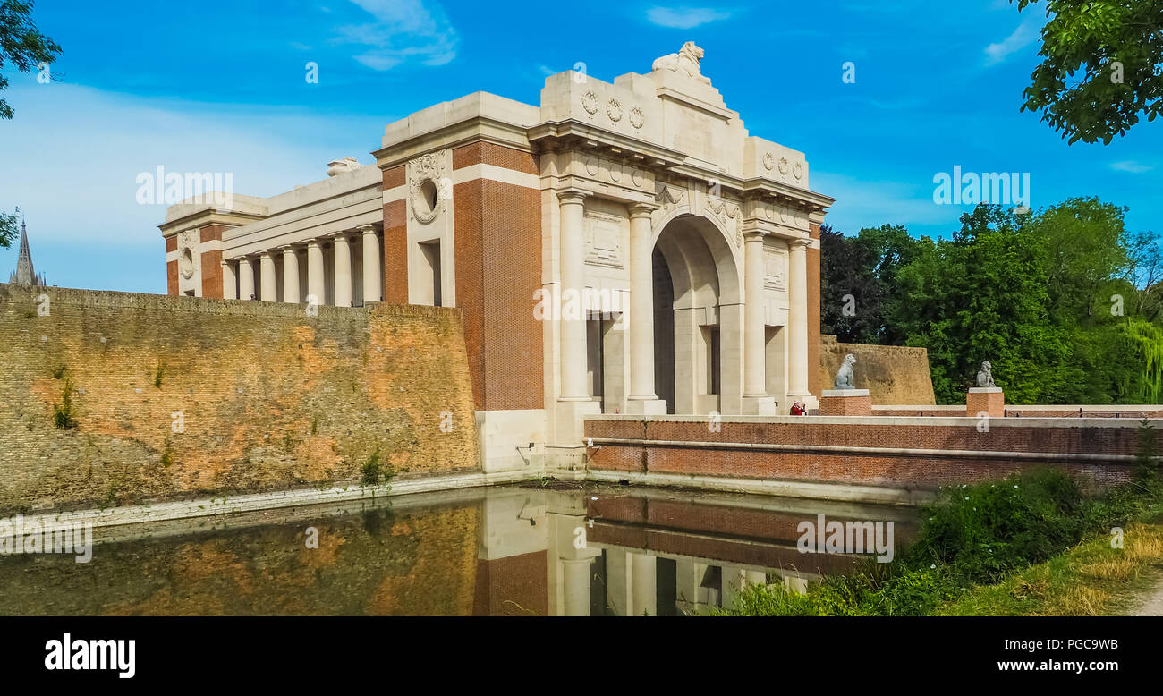Menin gate hi-res stock photography and images - Alamy