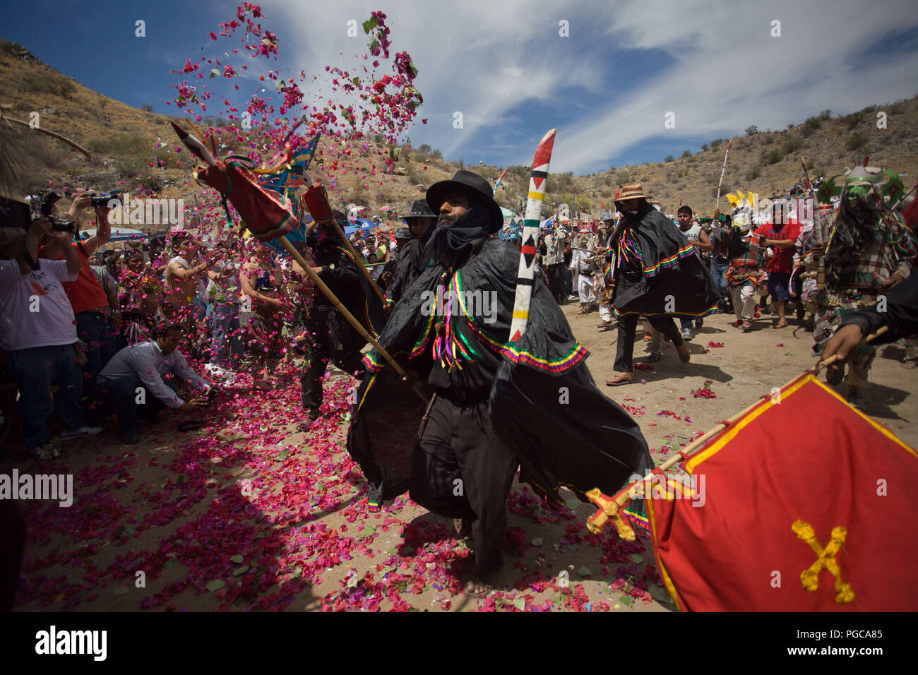 Pharisees of the Colossus Alto celebrate the Resurrection of Jesus ...