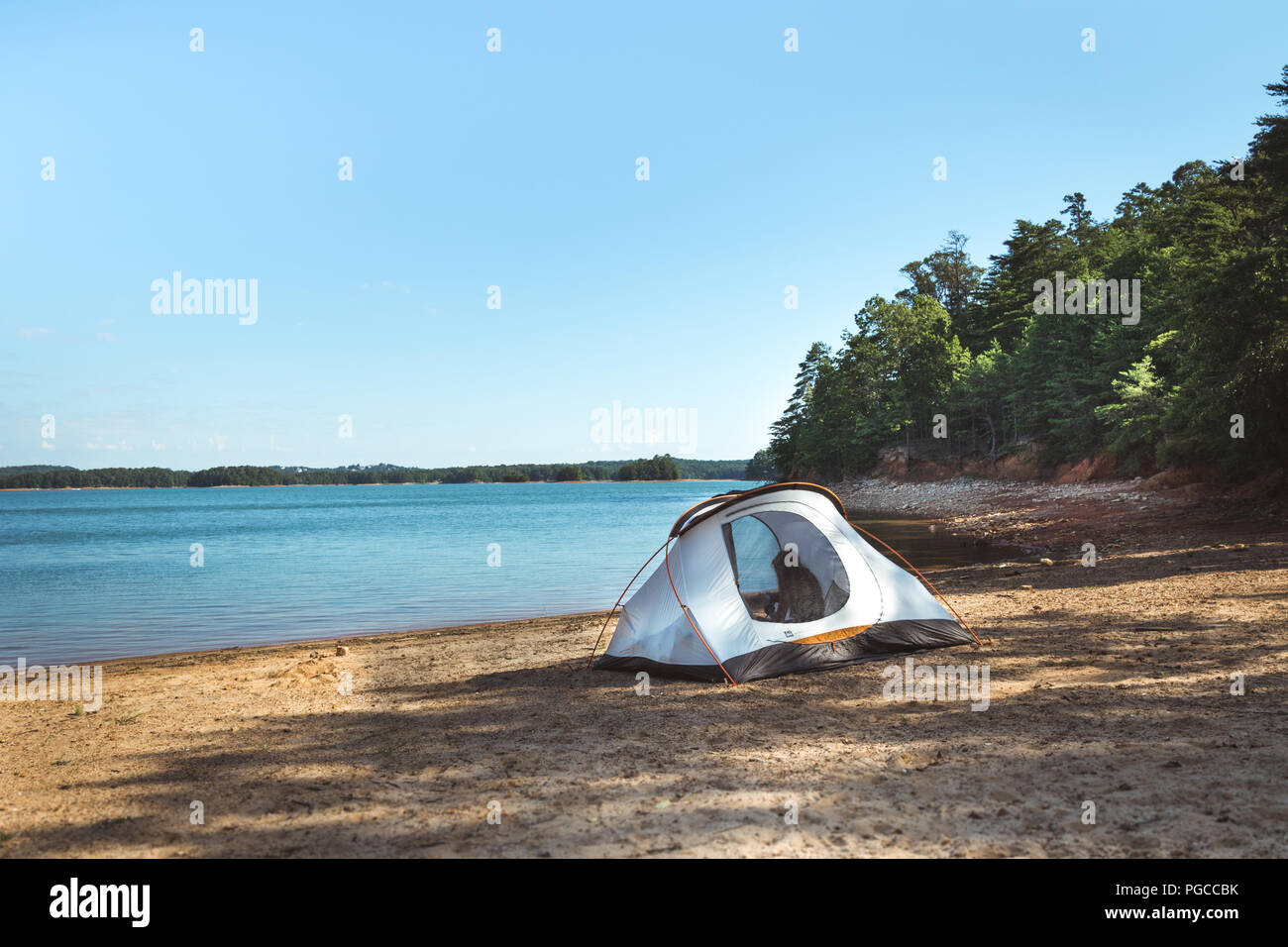 Water camping hi-res stock photography and images - Alamy