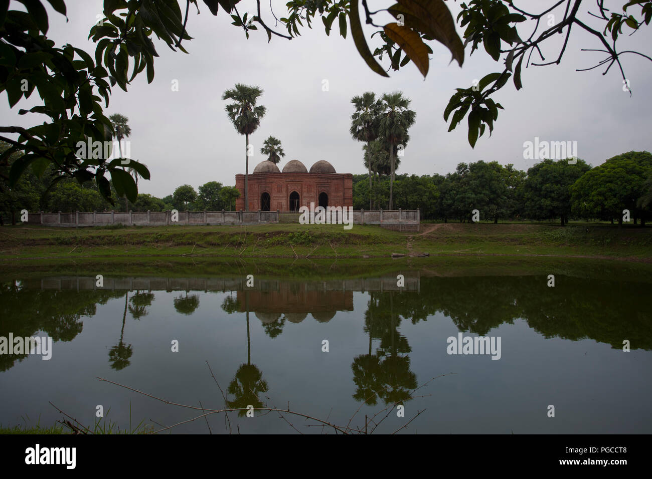 Dhuni Chawak Masjid, an old mosque at Shibganj. Chapainawabganj ...