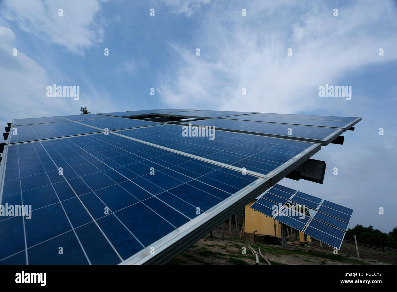 Bangladeshi solar panel hi-res stock photography and images - Alamy