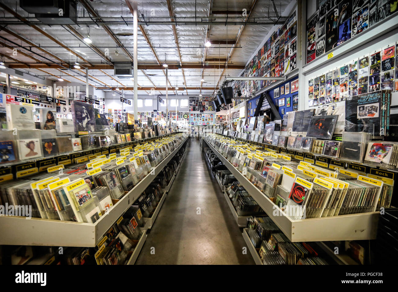 Amoeba Music California High Resolution Stock Photography and Images ...