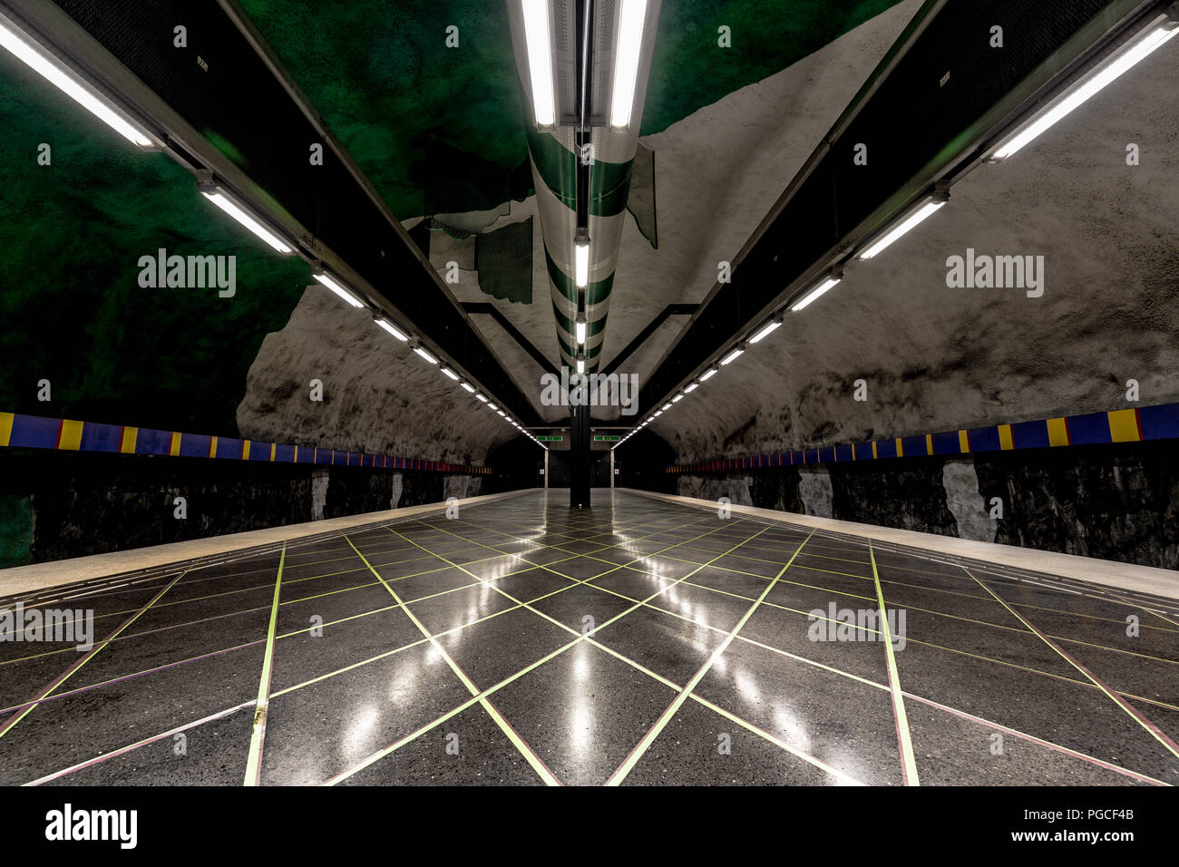 Stockholm metro hi-res stock photography and images - Alamy