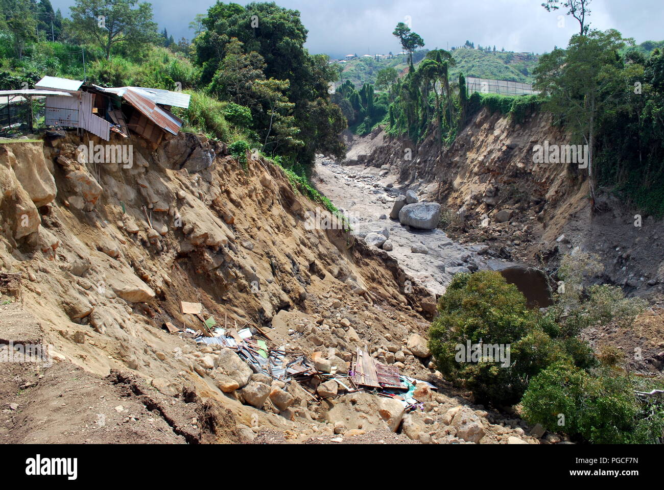 Human disaster hi-res stock photography and images - Alamy