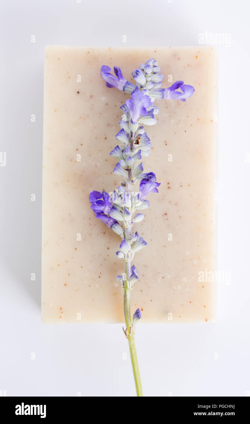 Handmade lavender soap with lavender flowers Stock Photo - Alamy