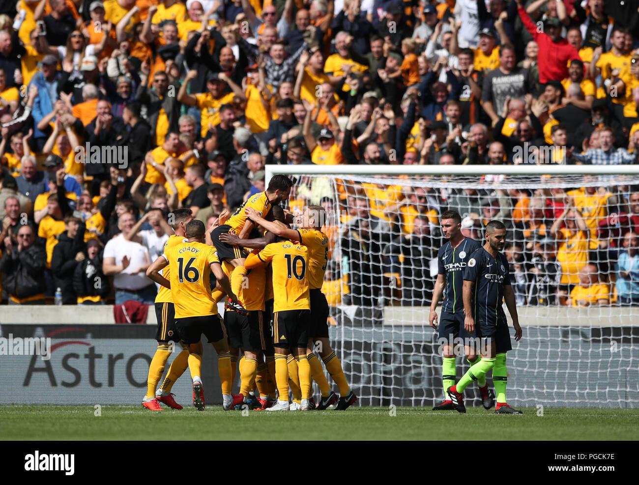 Wolverhampton Wanderers' Willy Boly celebrates scoring his side's first ...