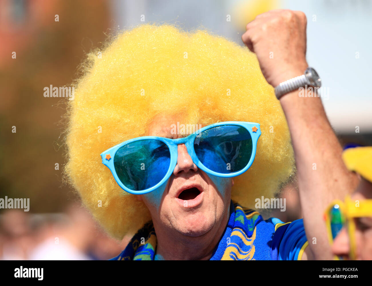 Warrington Wolves fans show their support prior to the Ladbrokes ...