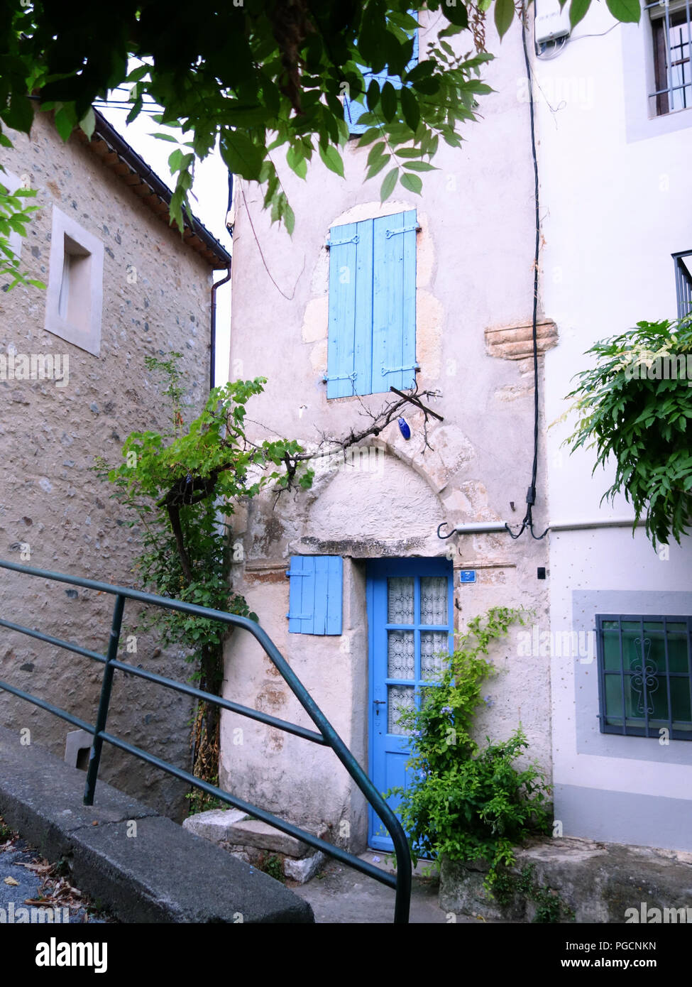 French house, Village house in The South of France Stock Photo - Alamy
