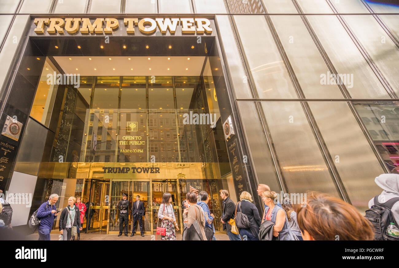 Entrance to trump tower hi-res stock photography and images - Alamy