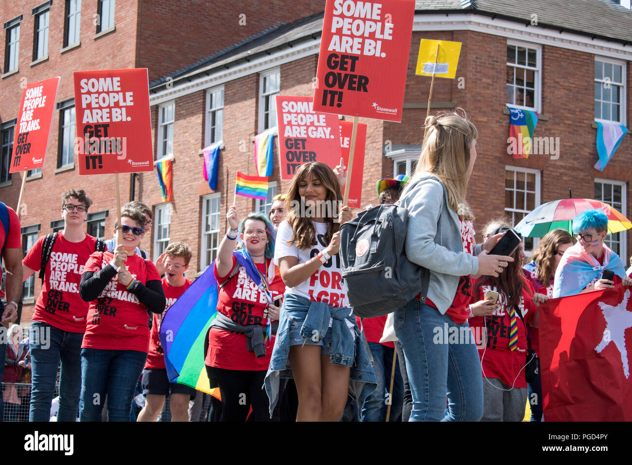 Little mix outfit hi-res stock photography and images - Alamy