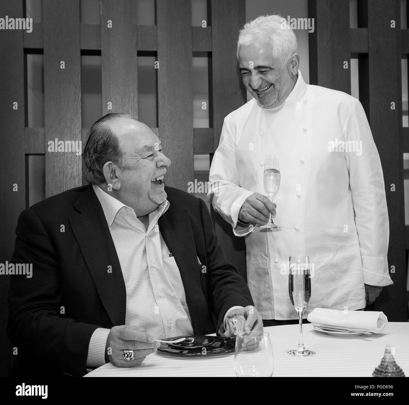 Caesar's palace las vegas Black and White Stock Photos & Images - Alamy