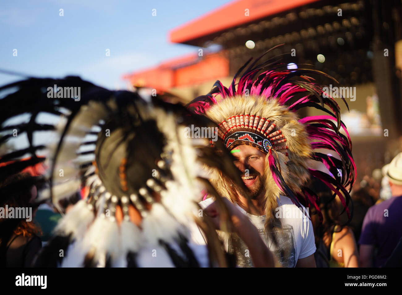 Reading festival arrivals hi-res stock photography and images - Alamy