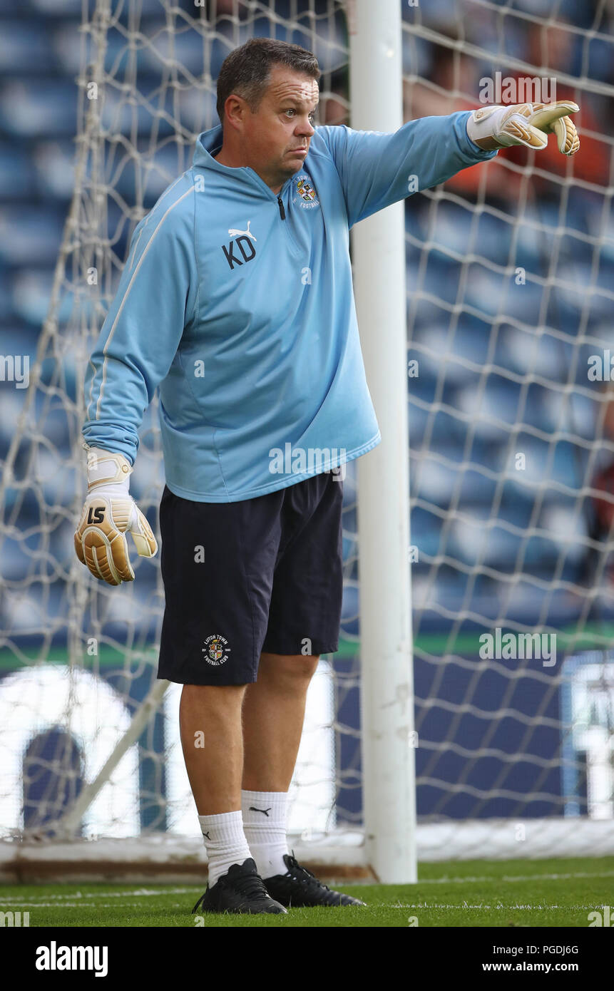 Luton Town goalkeeping coach Kevin Dearden Stock Photo - Alamy