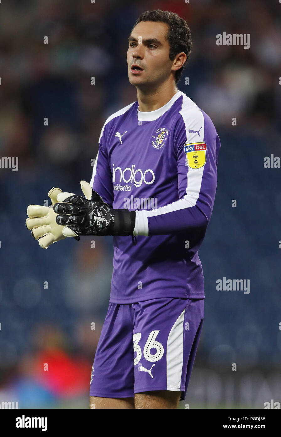 James shea luton town hi-res stock photography and images - Alamy