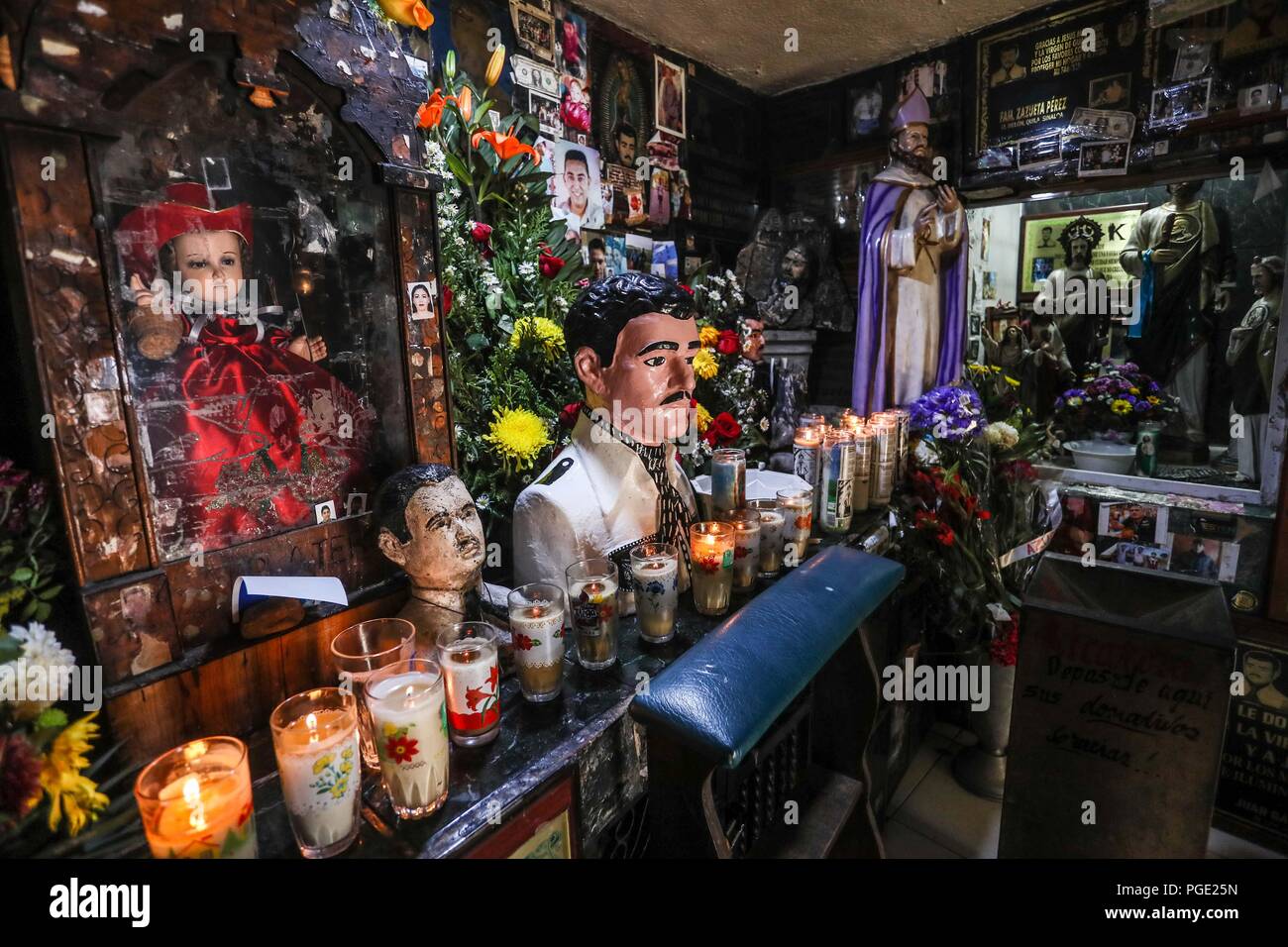 Culiacan capilla malverde hi-res stock photography and images - Alamy
