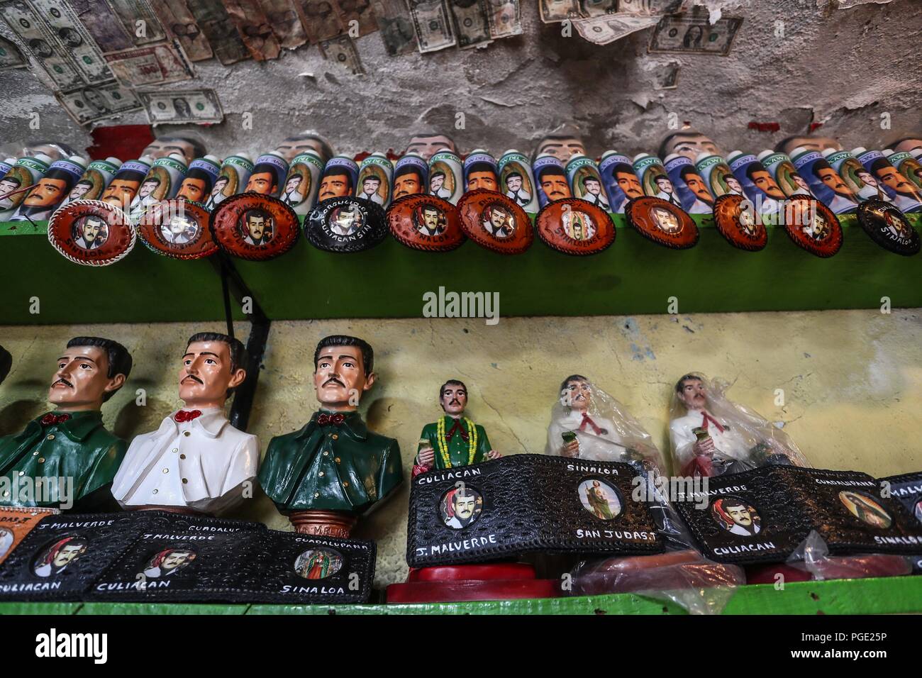 Jesus malverde hi-res stock photography and images - Alamy