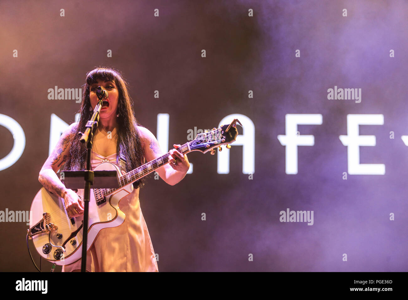 Mon laferte musician hi-res stock photography and images - Alamy