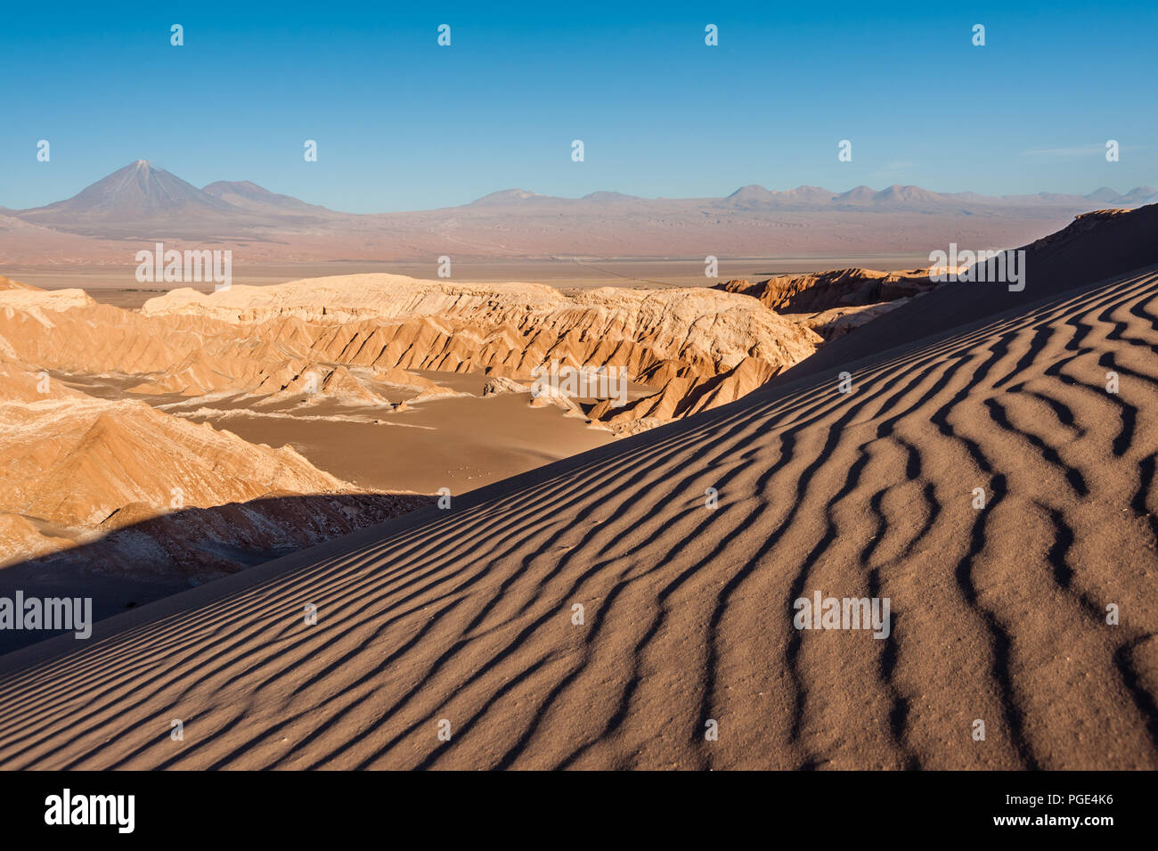 Valle de la Muerte (Death Valley): a valley where gigantic dunes and ...