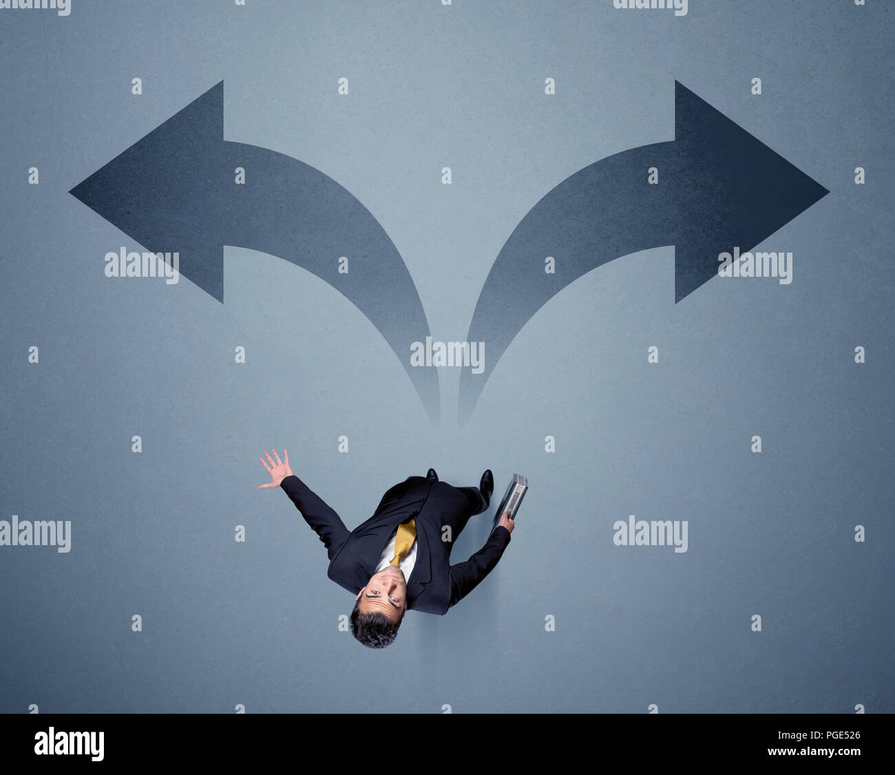 Pointing two ways hi-res stock photography and images - Alamy