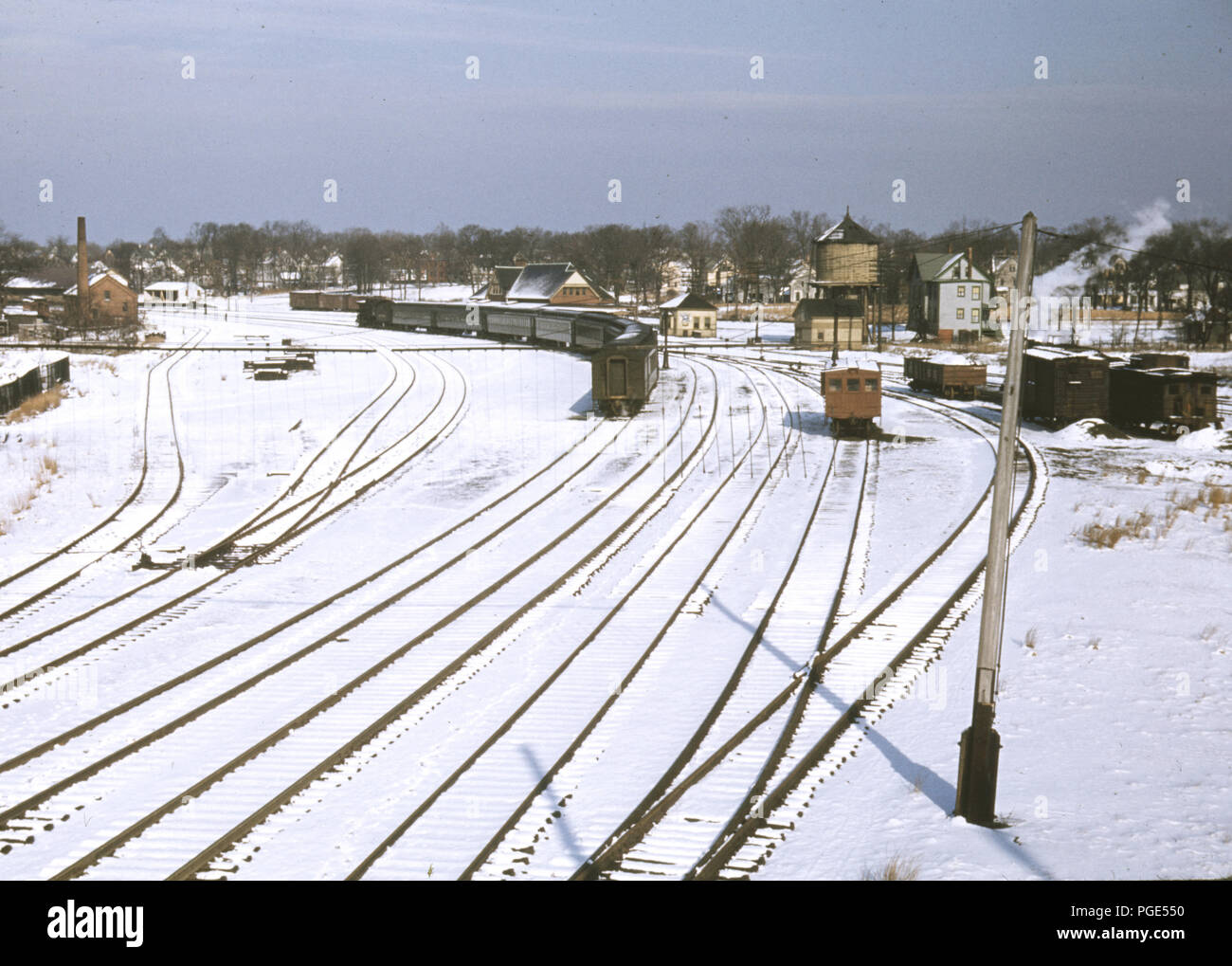 1940s train tracks hi-res stock photography and images - Alamy