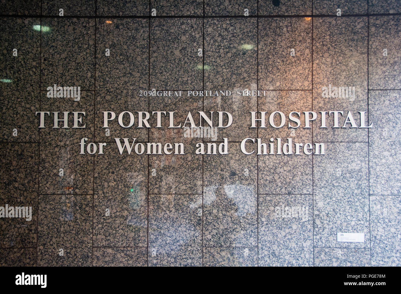 Portland hospital for women and children hi-res stock photography and ...