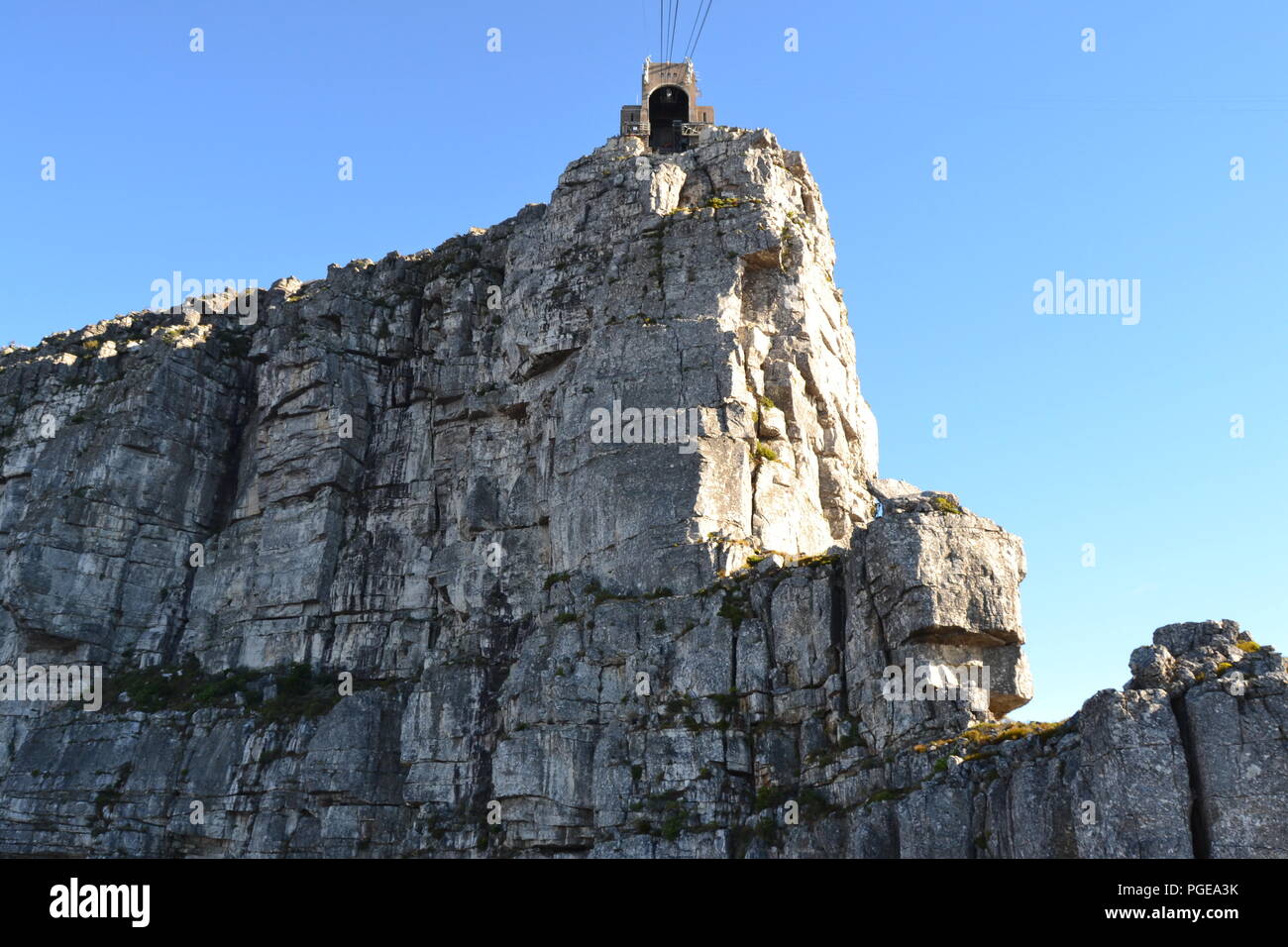 Table Mountain is 1 of the famous landmarks of Cape Town. It is a must ...